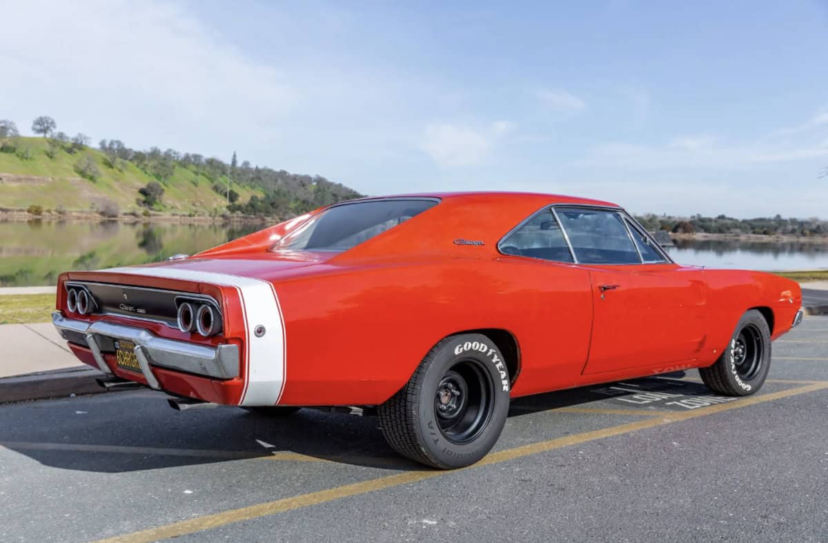 1968 Dodge Charger - Nostalgic Rides