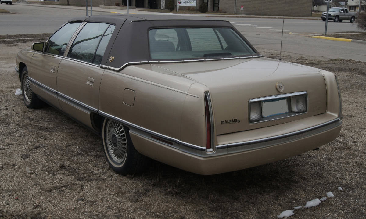 Cadillac Deville - Luxury and Sophistication in a Car - Nostalgic Rides